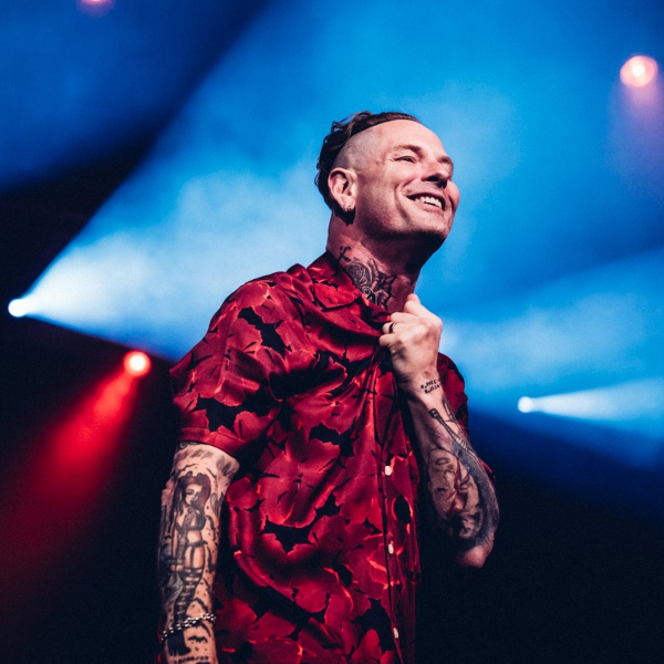 Corey Taylor su Dave Grohl: "Il tradimento non lo rende una cattiva ...