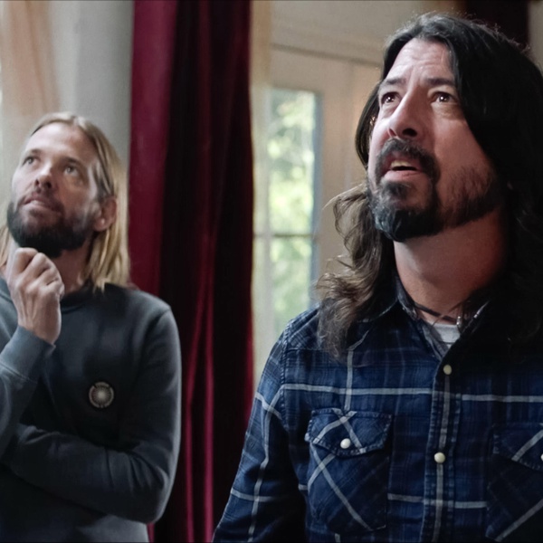 Cosa ne sarà dei Foo Fighters nel 2023? - Radiofreccia