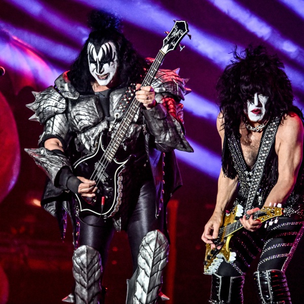 Gene Simmons, la experience è così cara per le assicurazioni - Radiofreccia